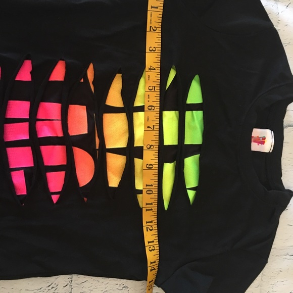 Tops | Nwt Six Flags Magic Mountain Ripped Tee | Poshmark